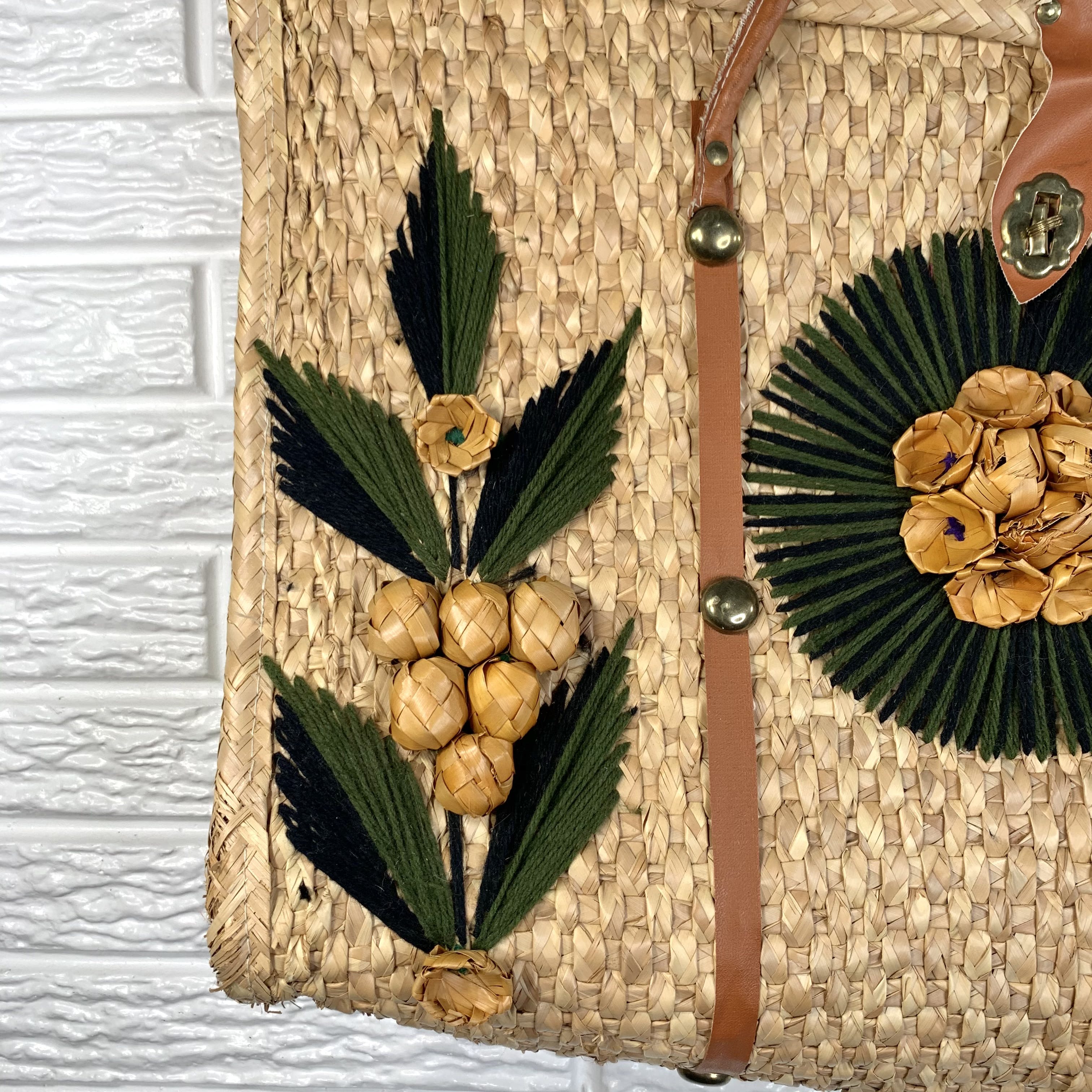 Vintage Large Floral Embroidered Straw Bag | Shop THRILLING