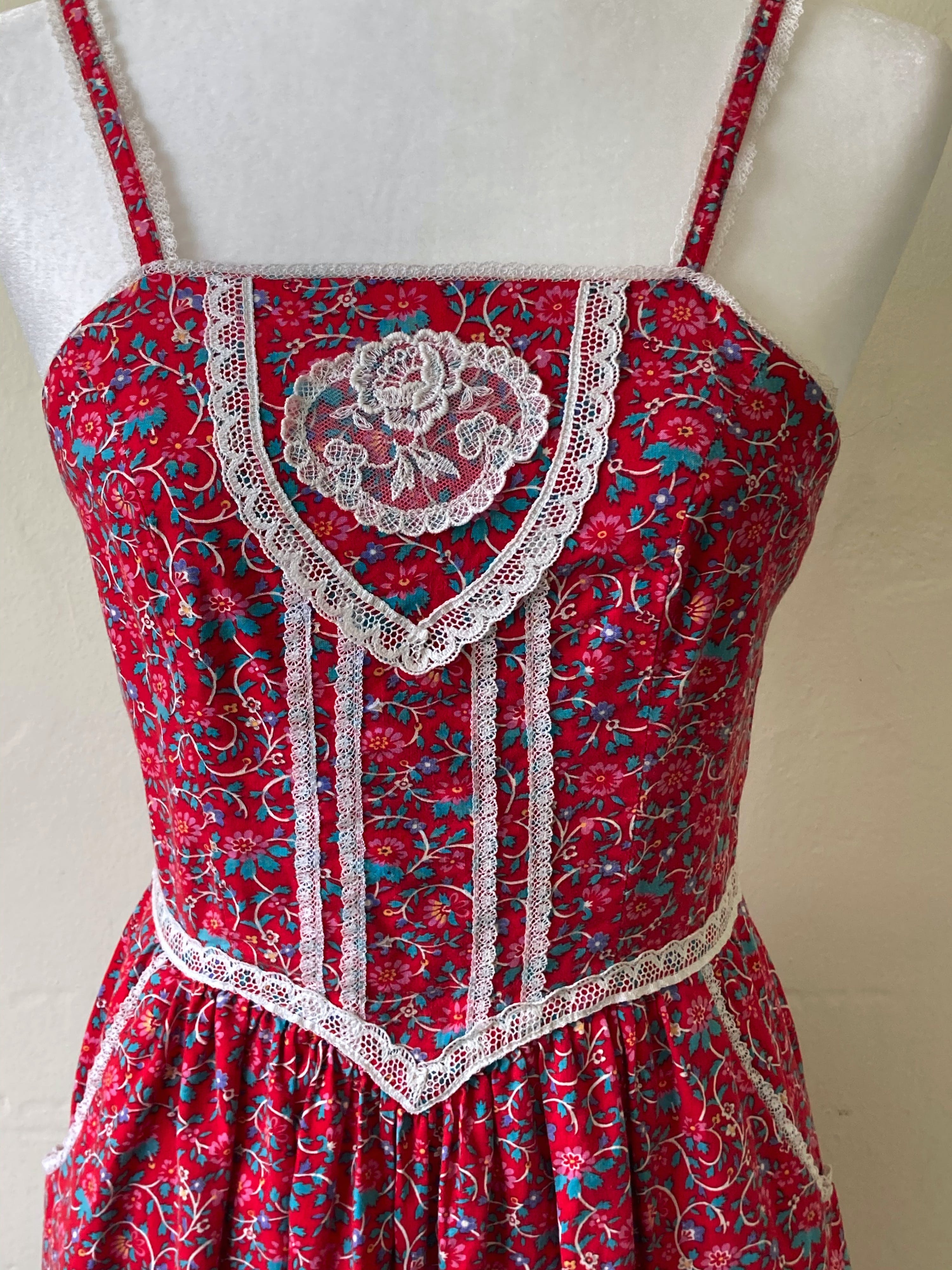 Vintage 70's Calico Cotton Prairie Sun Dress with Lace Trim by Candi ...