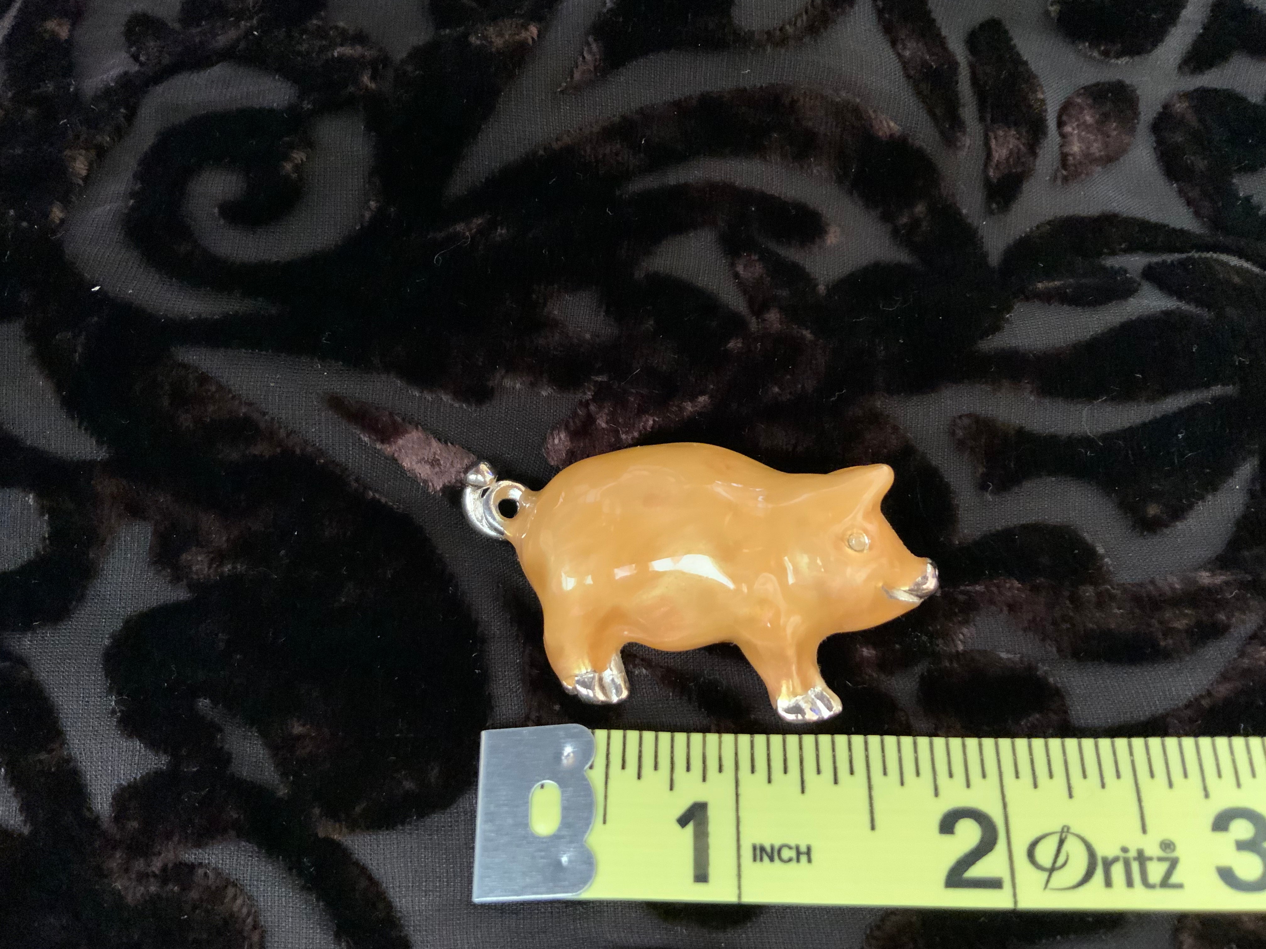Vintage 70s Cute Beige Enameled Pig Pin With Silver Trim | Shop THRILLING