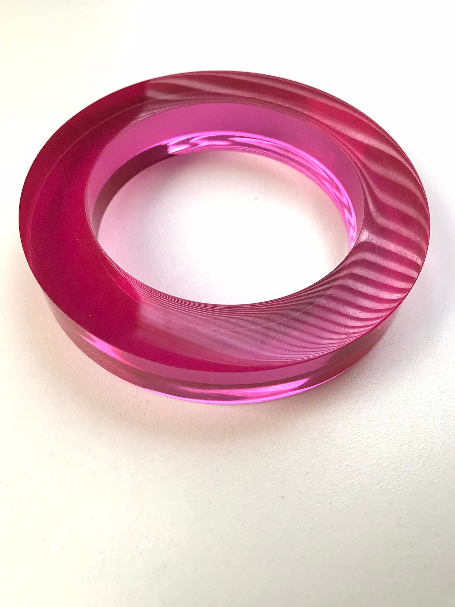 Vintage 70s/80s Acrylic Bracelet Bangle Mid Century Modern | Shop THRILLING