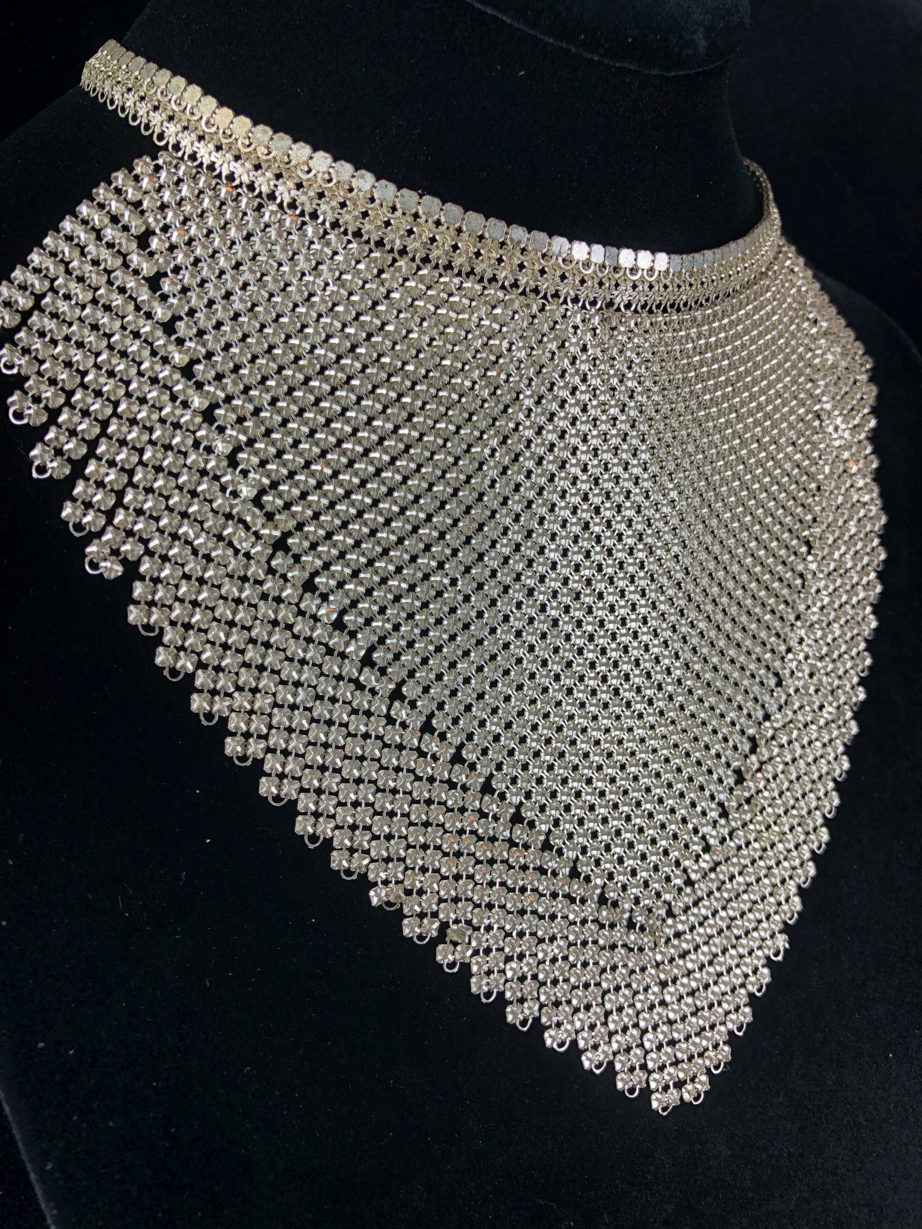 Vintage 70's Liquid Silver Chainmail Necklace | Shop THRILLING