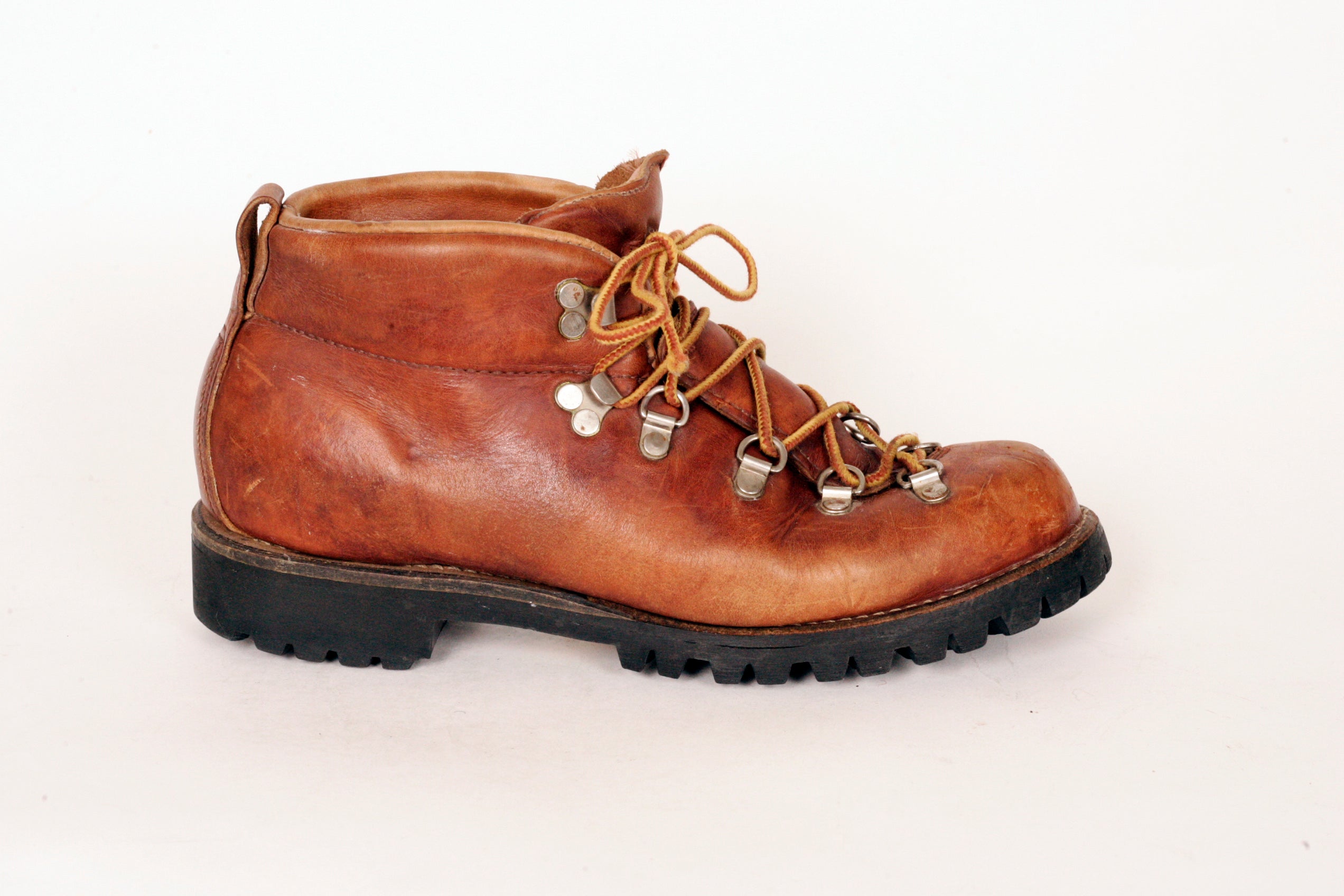Vintage 90s Brown Leather Mountain Heavy Hiking Boots By Danner Shop