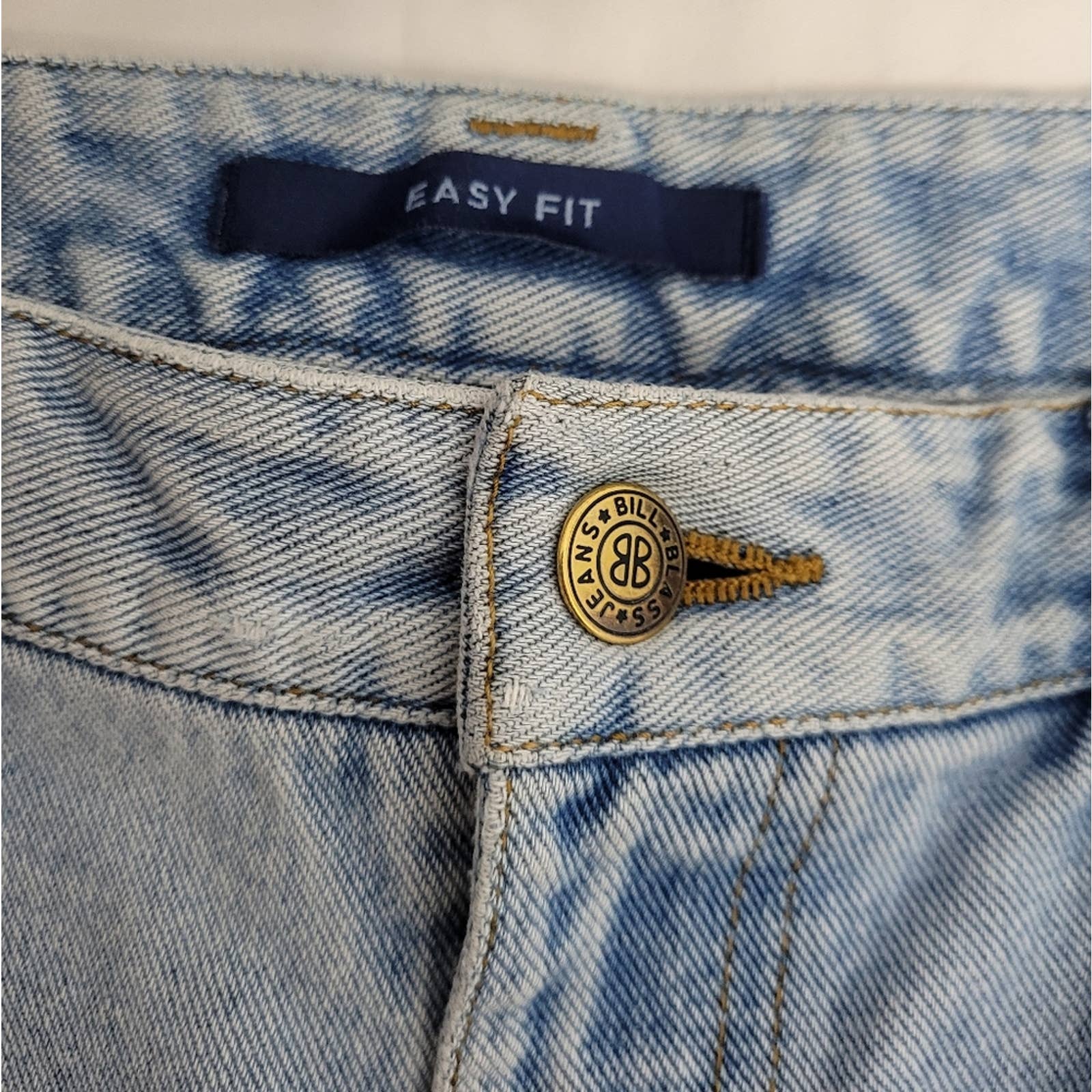 Vintage 90s Jeans Light Wash Distressed Easy Fit High Rise Denim 8p by ...