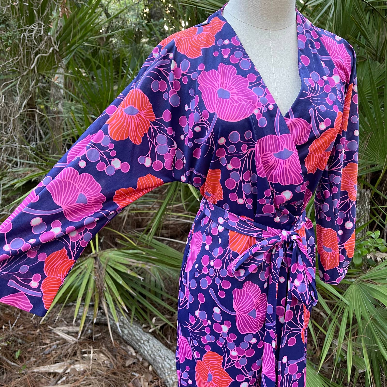 Vintage Stan Herman Psychedelic Poppy Robe Long Sleeves 70s by Stan ...