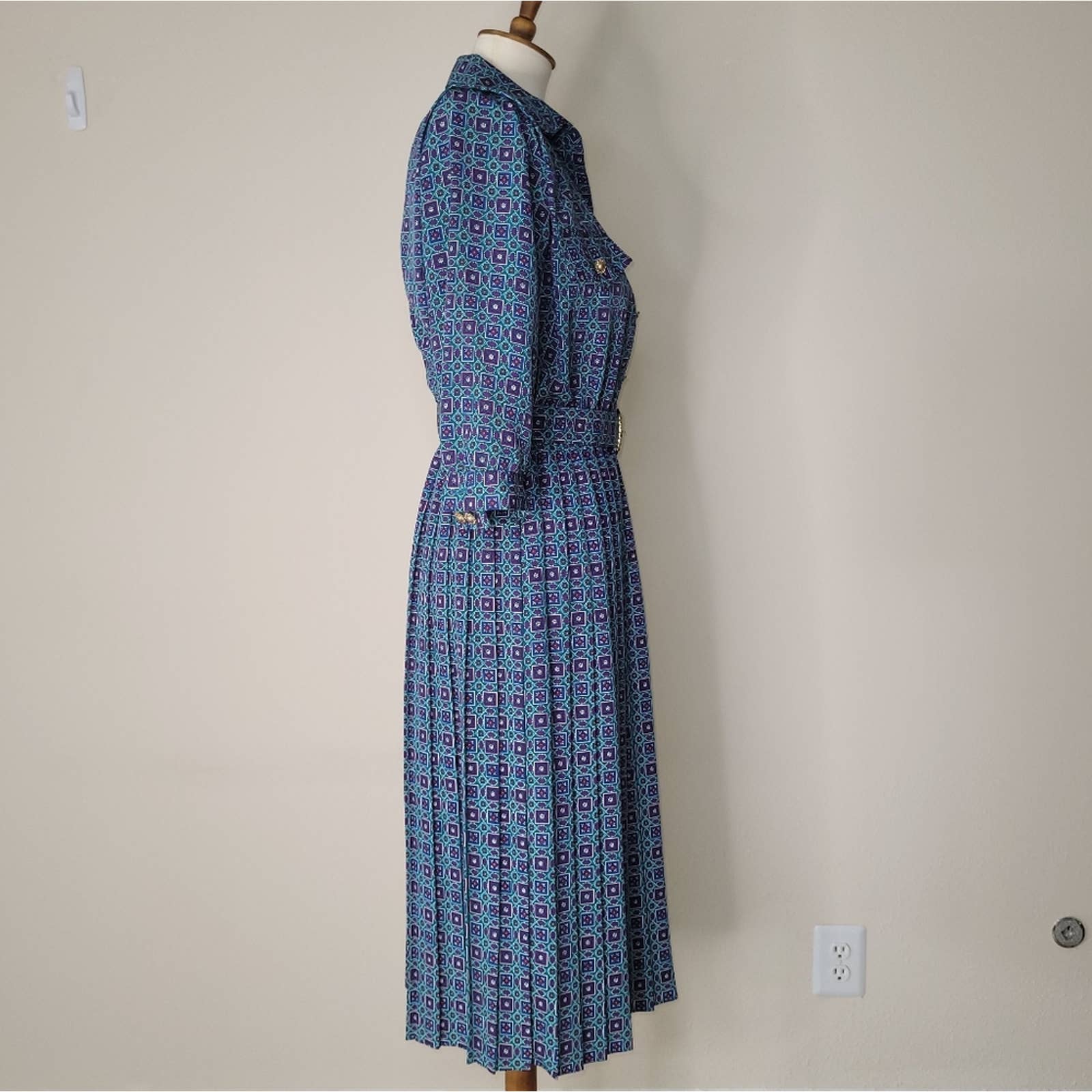 80s Vintage Turquoise Print Pleated Collared Belted Dress by Breli Ori ...