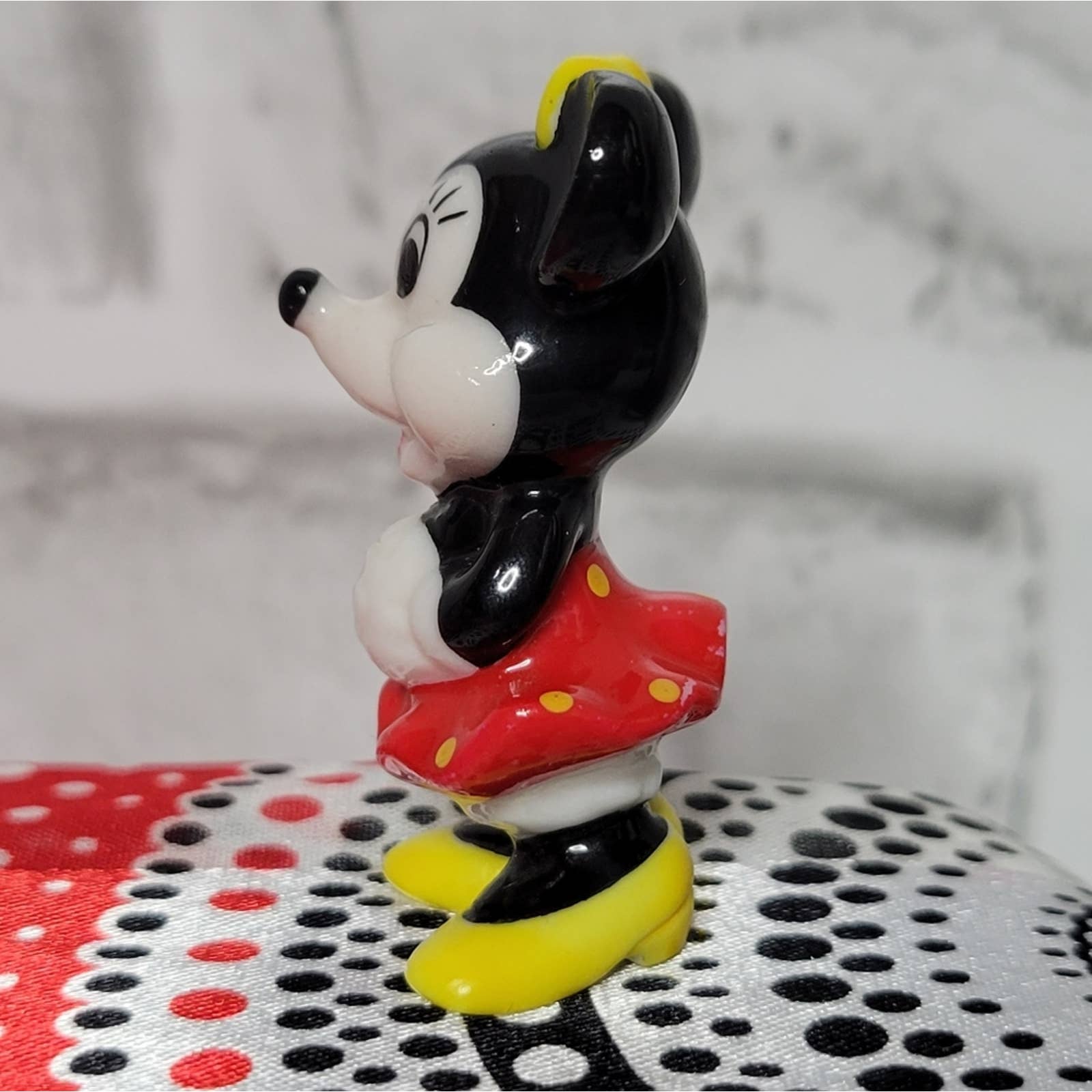Vintage Tiny Minnie Mouse Glass Figurine by Disney | Shop THRILLING