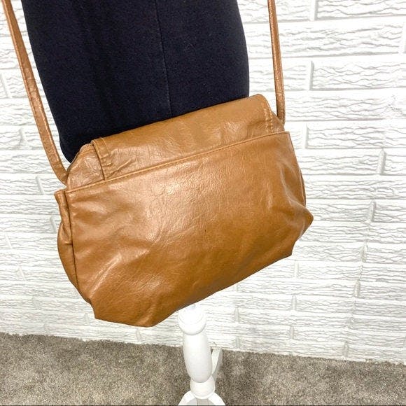 Vintage Tan Faux Leather Purse with Floral Embroidery by Mitzi | Shop ...