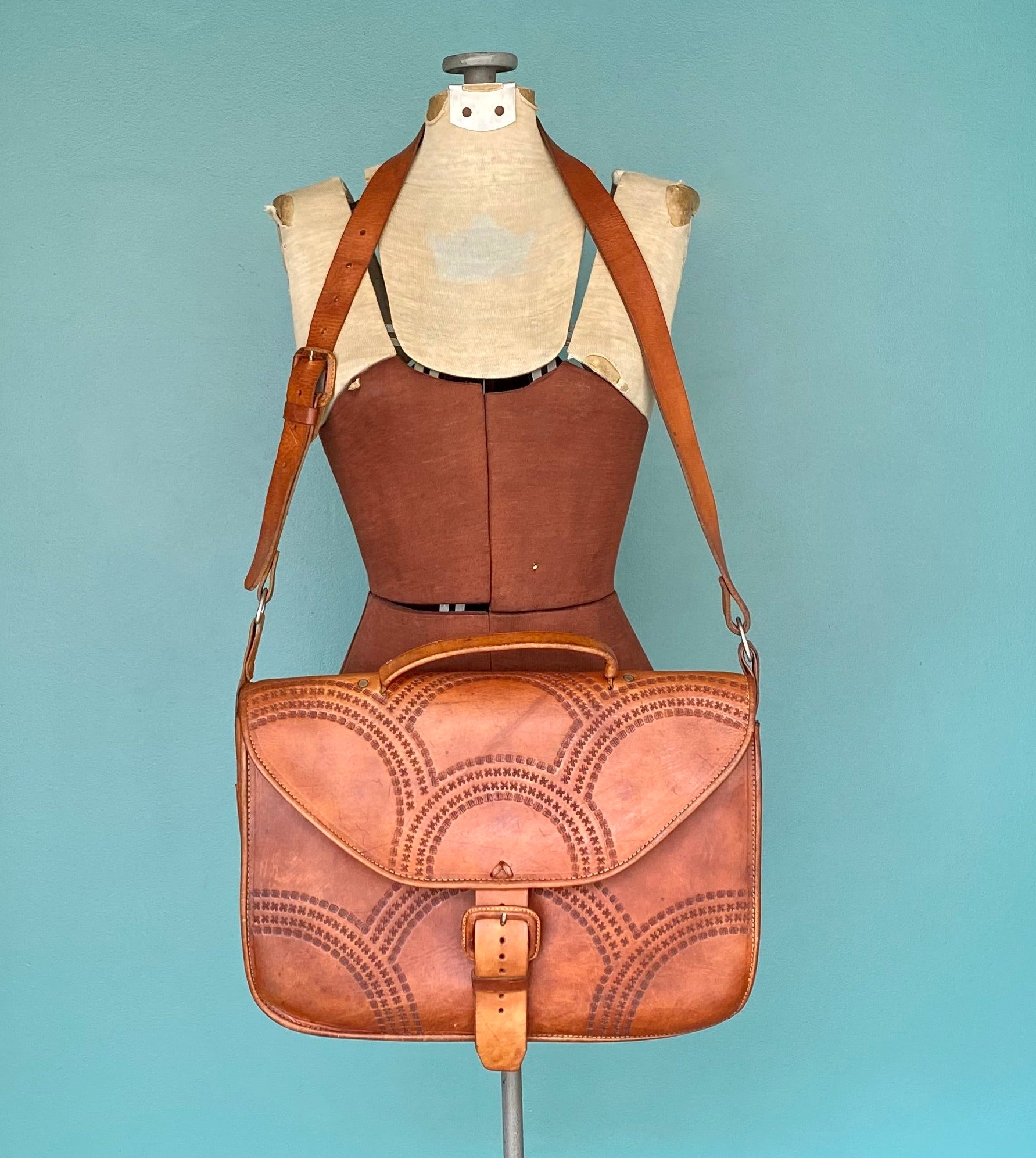 Vintage 90s Tooled Leather Laptop Bag Tooled Leather Bag | Shop THRILLING