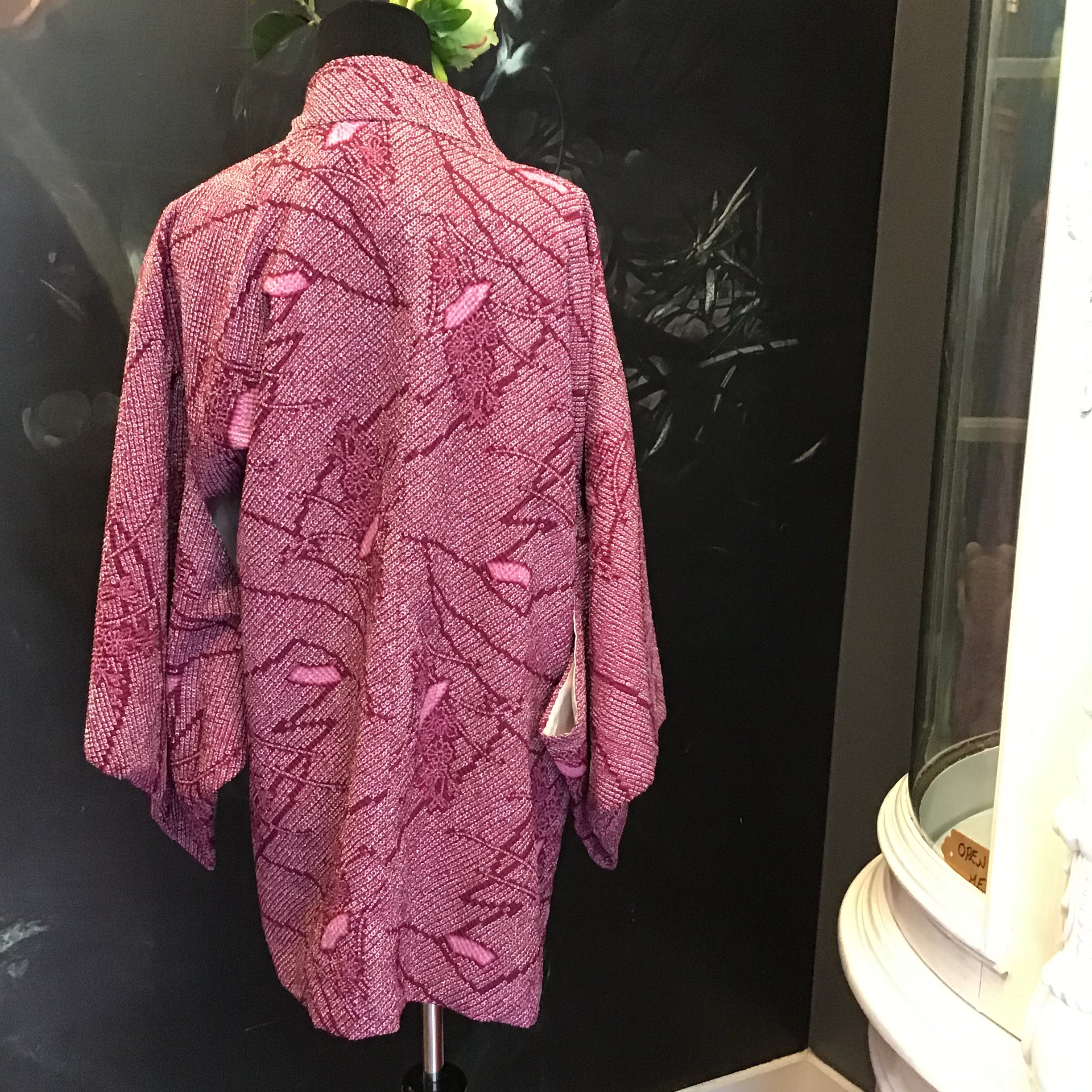 Vintage Textured Pink Kimono | Shop THRILLING