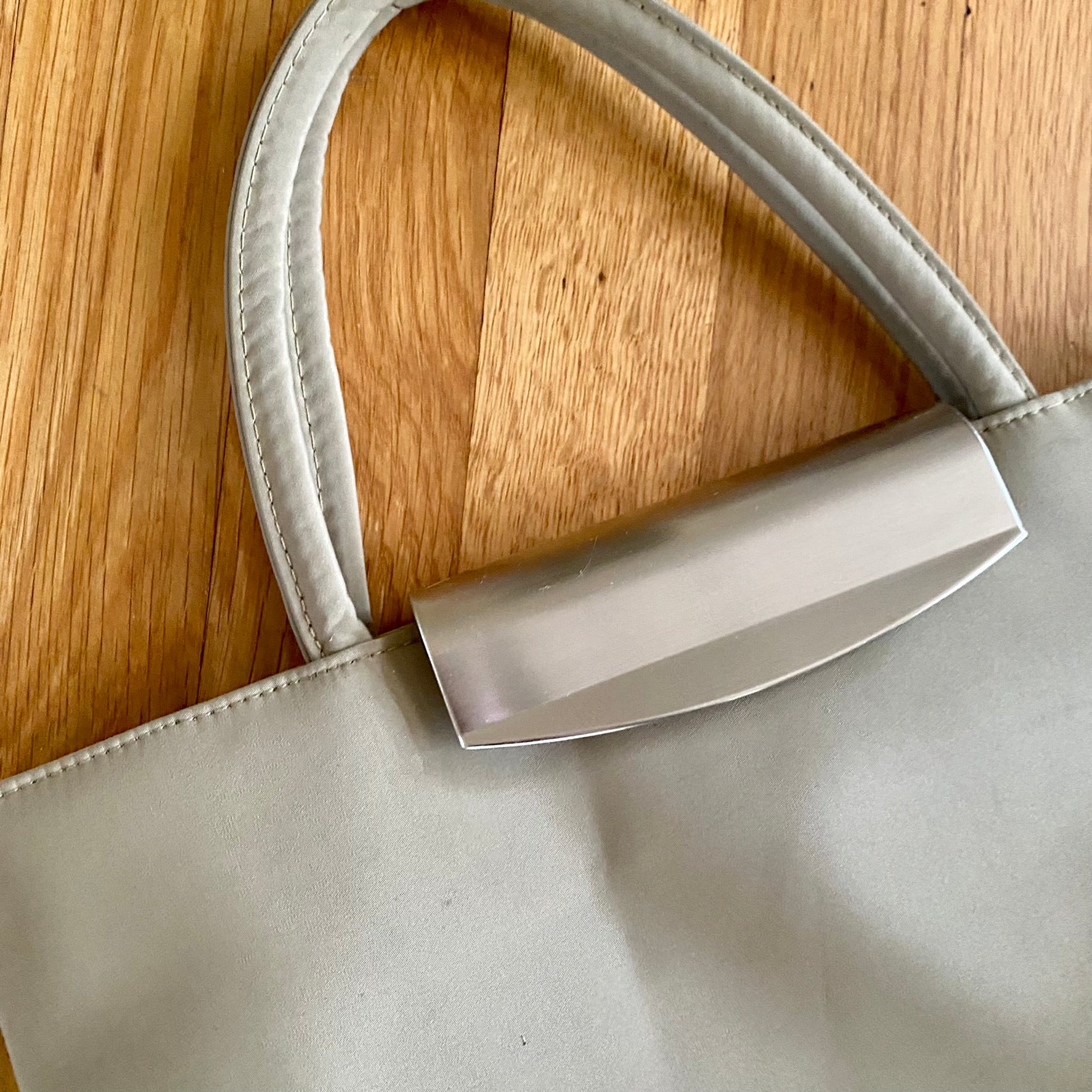 Vintage 00s Sage Green Purse | Shop THRILLING