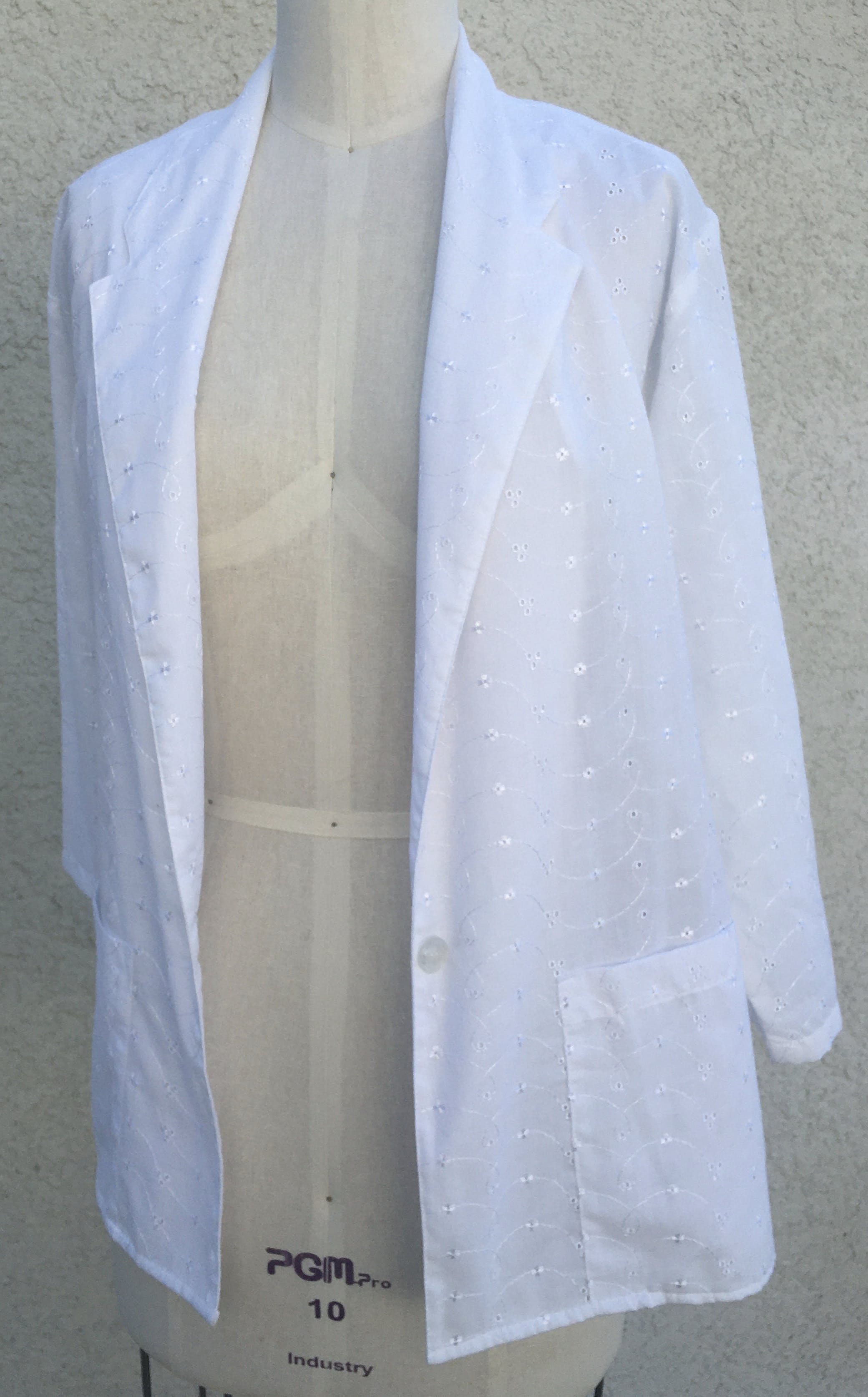 Vintage White Eyelet Jacket by The Young And The Restofus | Shop THRILLING
