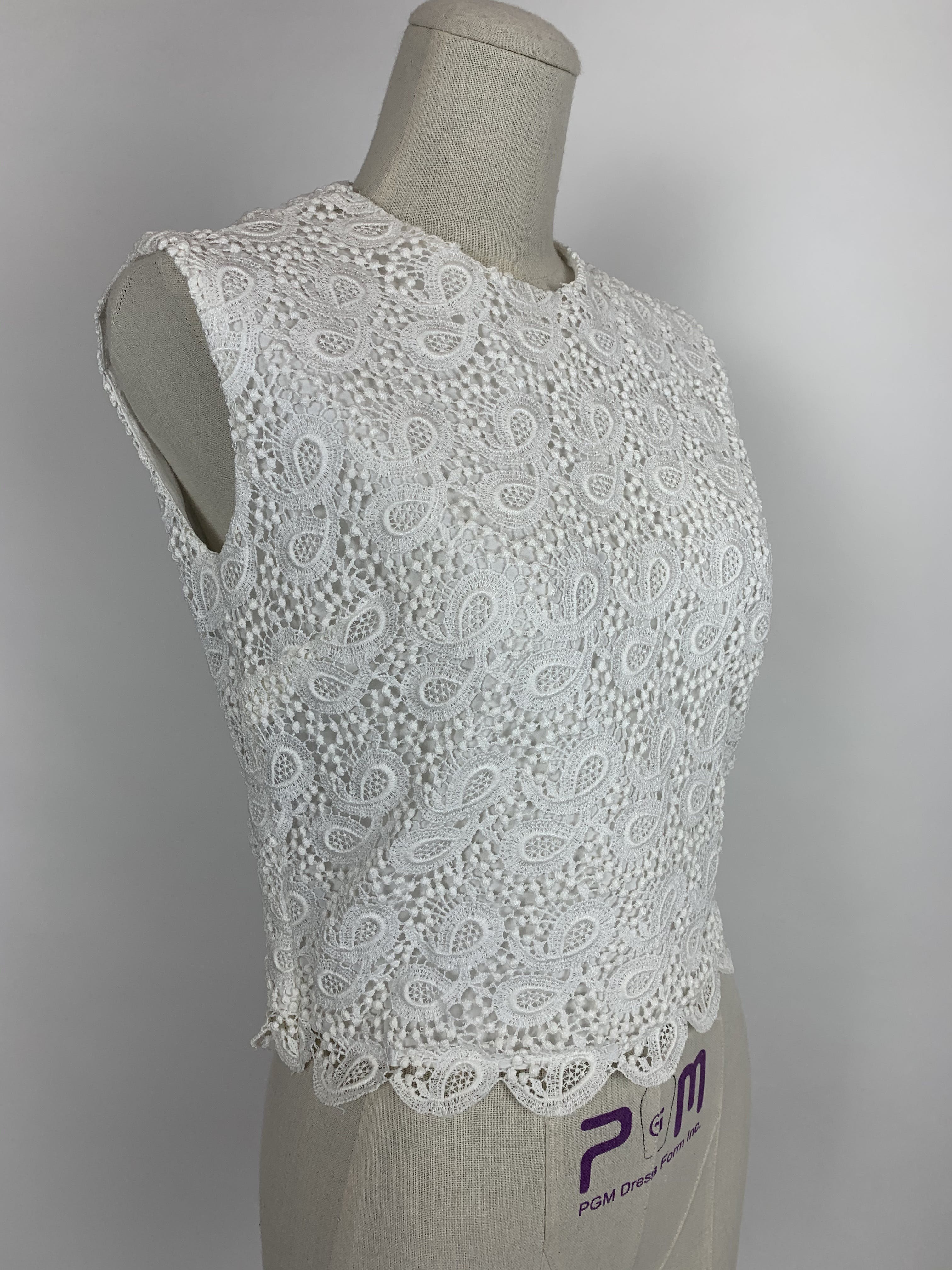 Vintage White Lace Shell Top | Shop THRILLING